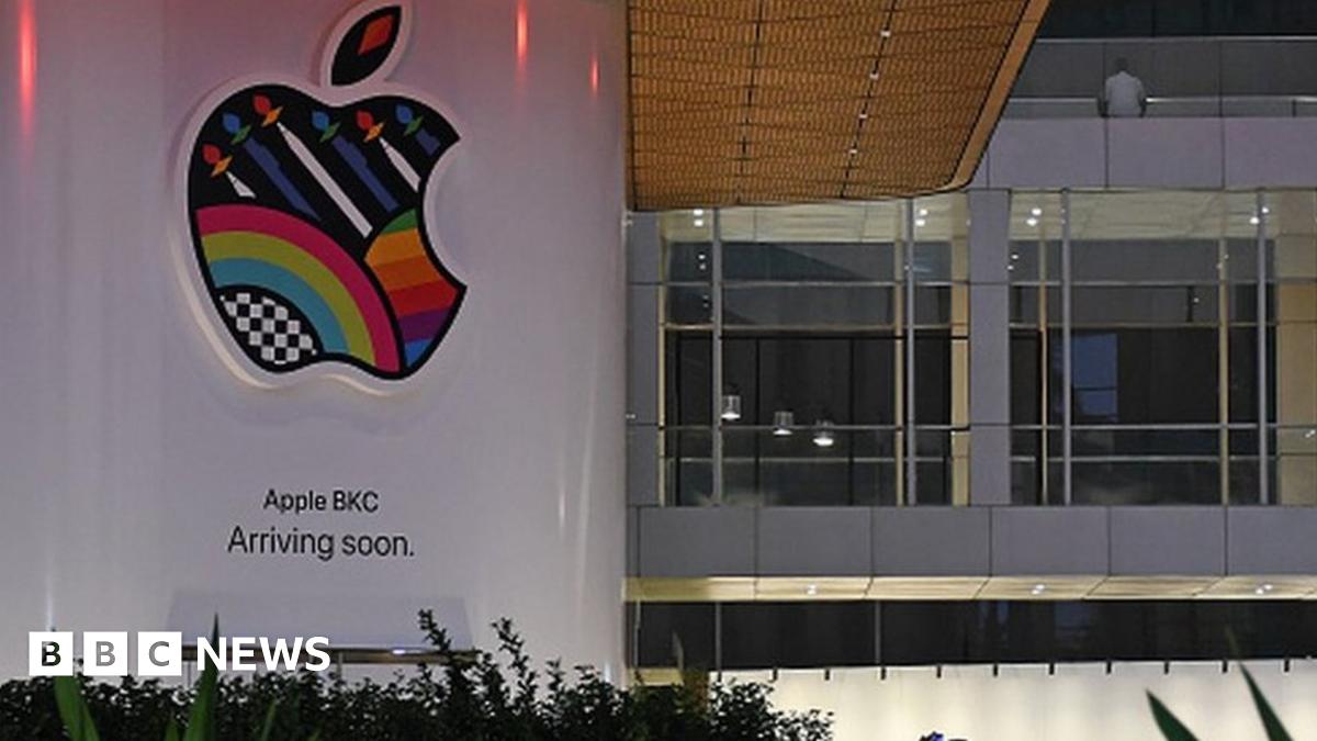 Apple India: Can new stores help tech giant win in the country? - BBC News