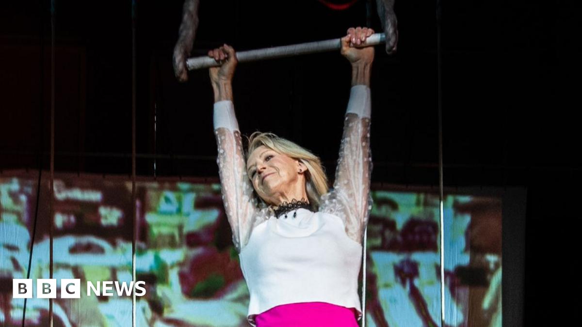 Ware circus show is a 'high flying rebellion against ageism' - BBC News