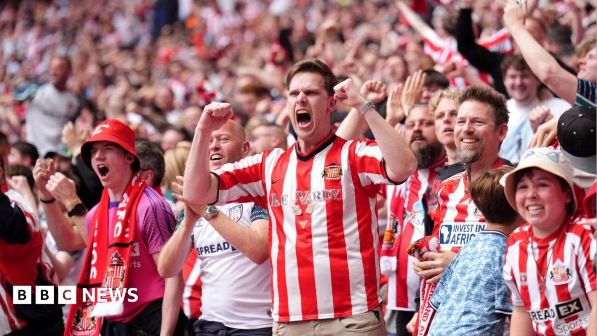 Sunderland fans' elation at Premier League promotion - BBC News