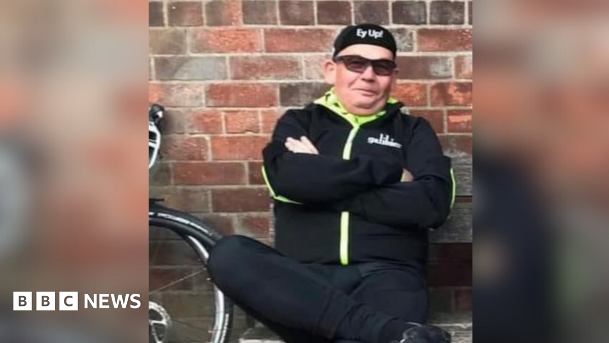 Tributes paid to cyclist safety campaigner Mike Gough - BBC News