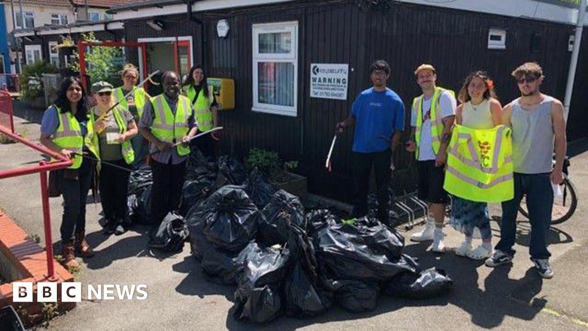 Swindon online service launched to report anti-social behaviour - BBC News