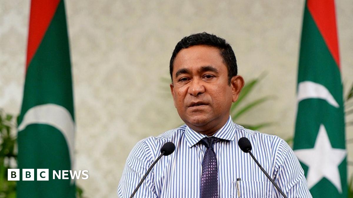 Maldives declares 30-day emergency - BBC News