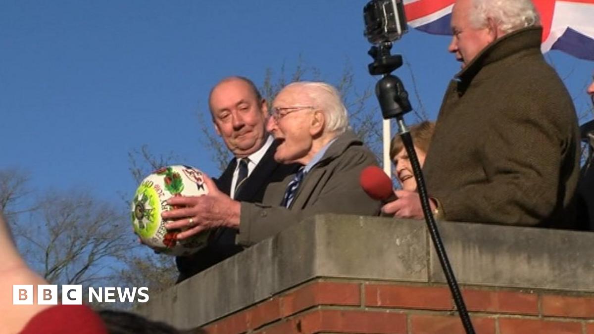 Ashbourne Shrovetide Football started by 100-year-old veteran - BBC News