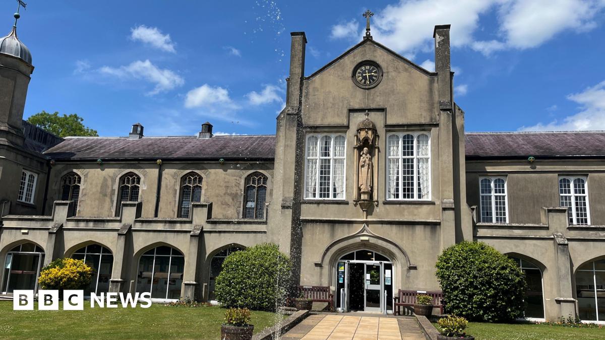 Lampeter campus plan at University of Wales Trinity St David site - BBC ...