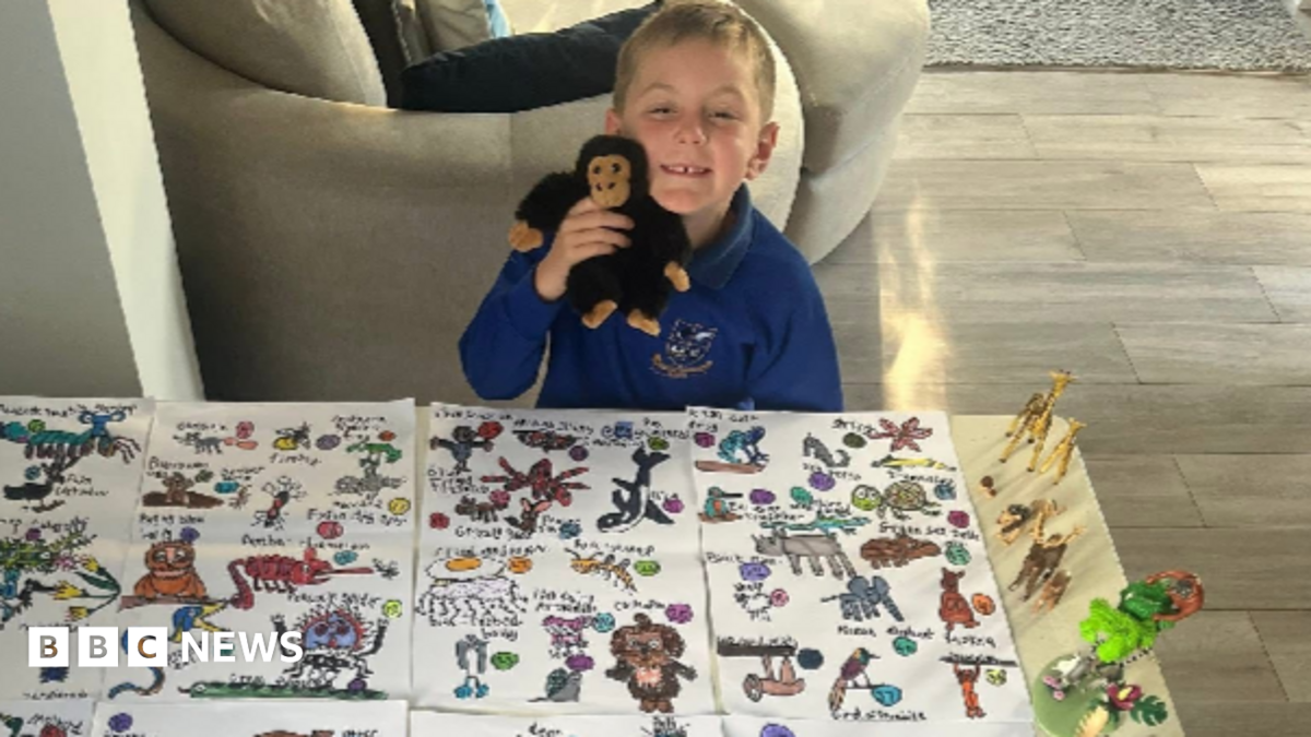 Sir David Attenborough: Boy draws 99 animals for biologist's birthday ...