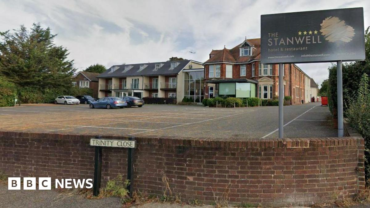 Council 'shocked' at changes to Stanwell hotel asylum seeker plan - BBC ...