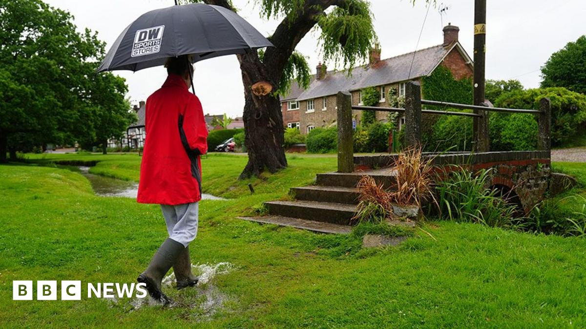 Severe flood warnings with more heavy rain to come - BBC News