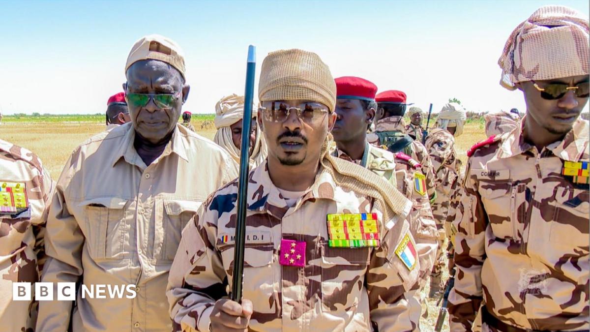 Attack on Chad military base kills 40 soldiers - BBC News