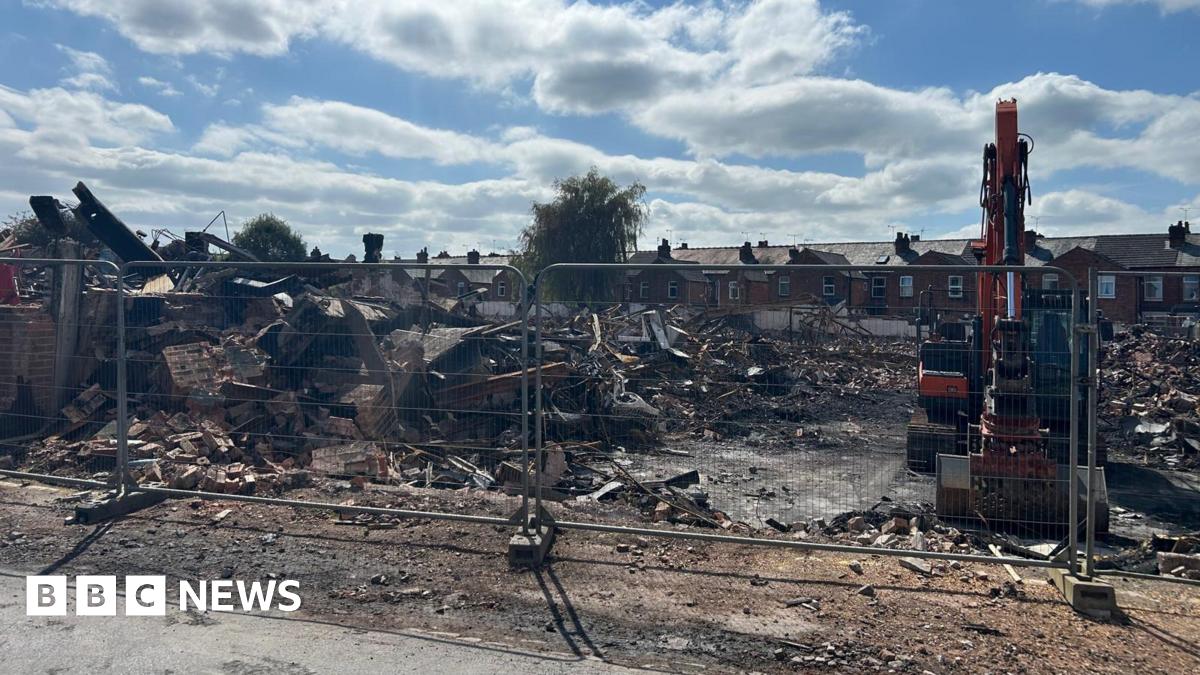 Redevelopment plans for fire-hit Crewe factory site - BBC News