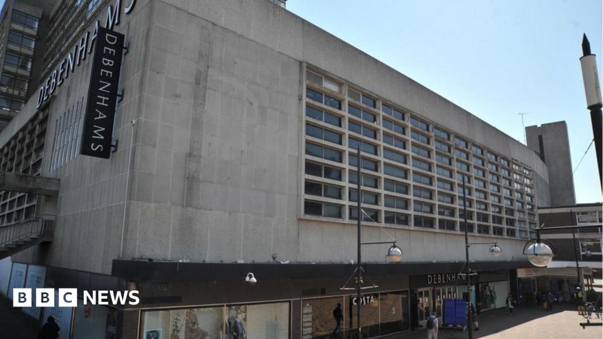 Swindon Debenhams building could become 'urban' self-storage - BBC News