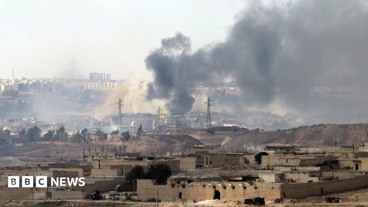 Syrian conflict: US and Russia agree peace moves - BBC News