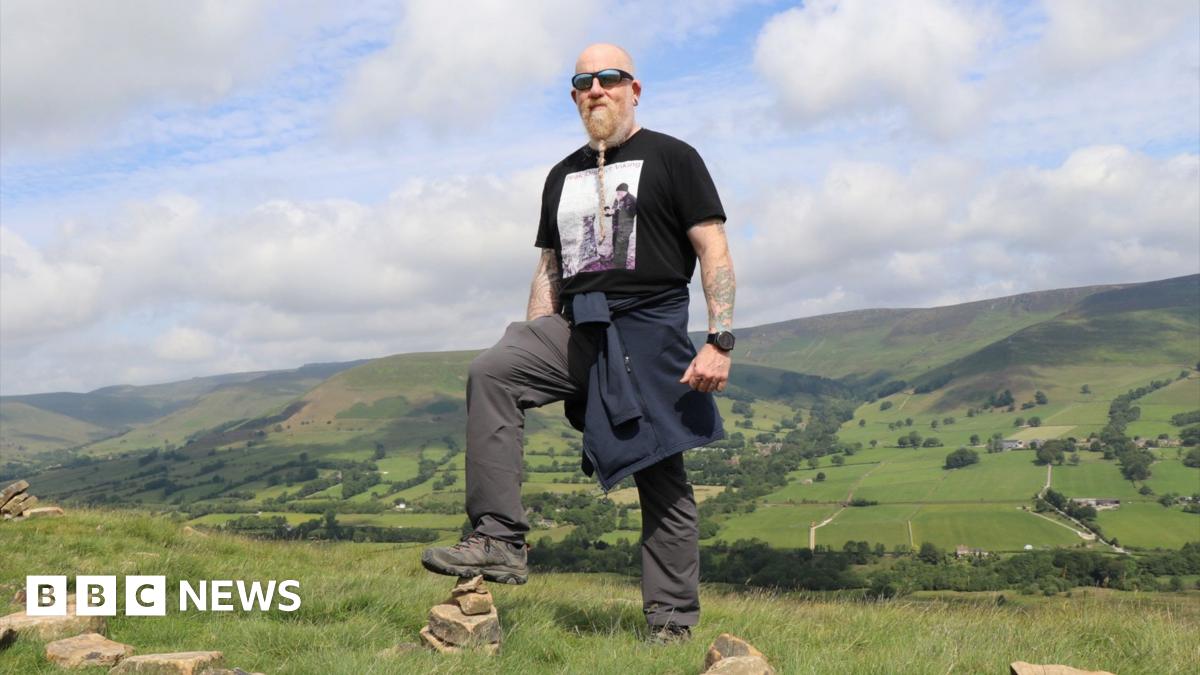 BBC: Why I kick down Peak District stone stacks | www.trek-lite.com
