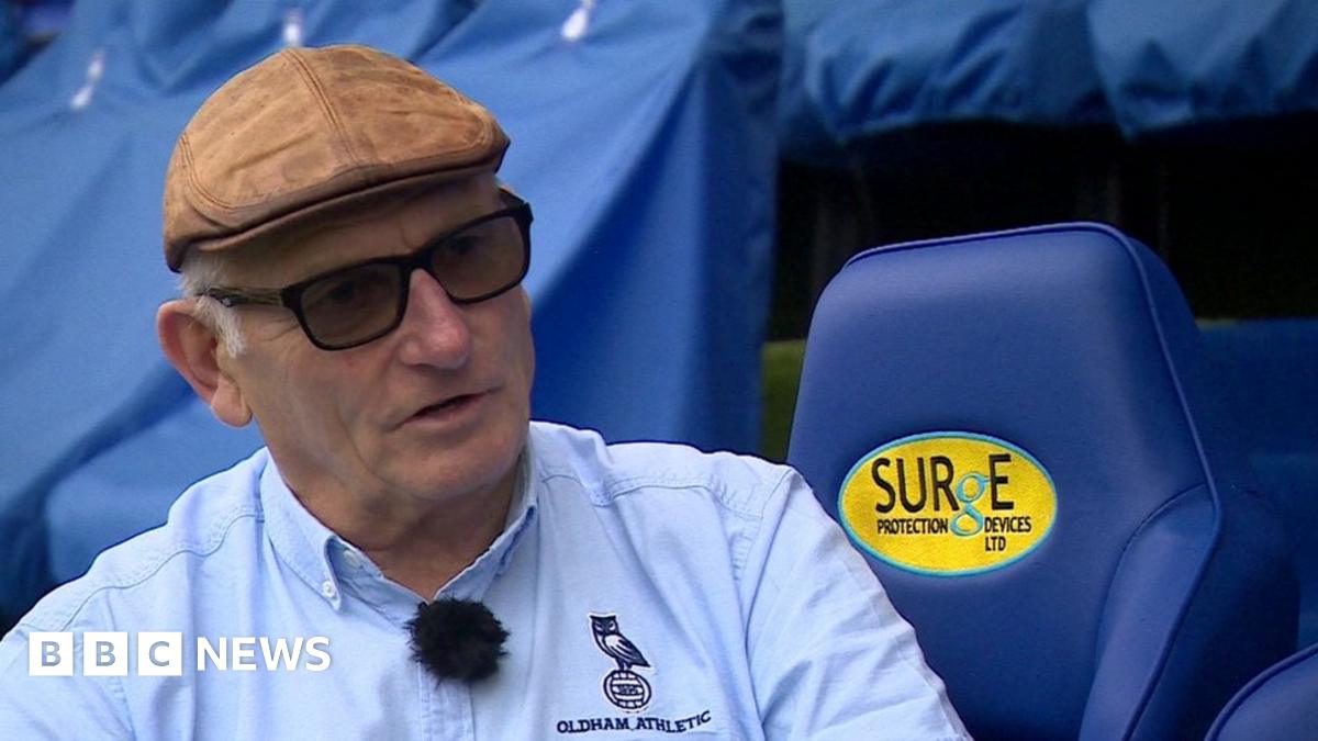 Frank Rothwell: Atlantic rower passes finish line despite snooze - BBC News