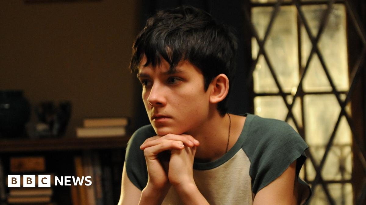 Asa Butterfield: The unconventional child star - BBC News