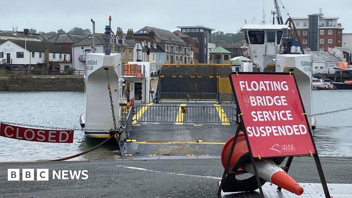 Floating bridge breakdown costs Isle of Wight Council more than £ ...