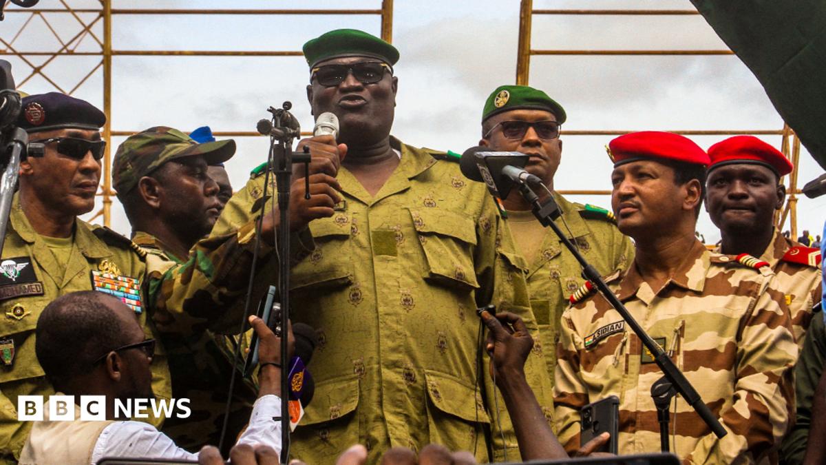 Niger coup: US envoy holds 'difficult' talks with junta - BBC News