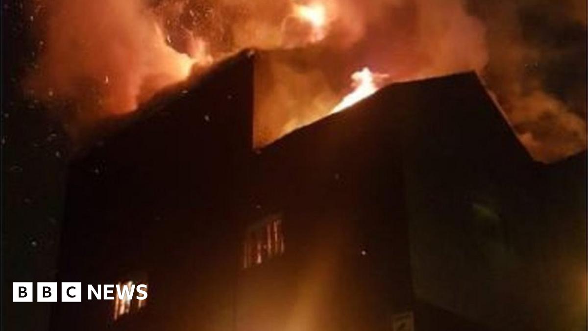 'Severe fire' rips through factory unit in Cradley Heath - BBC News