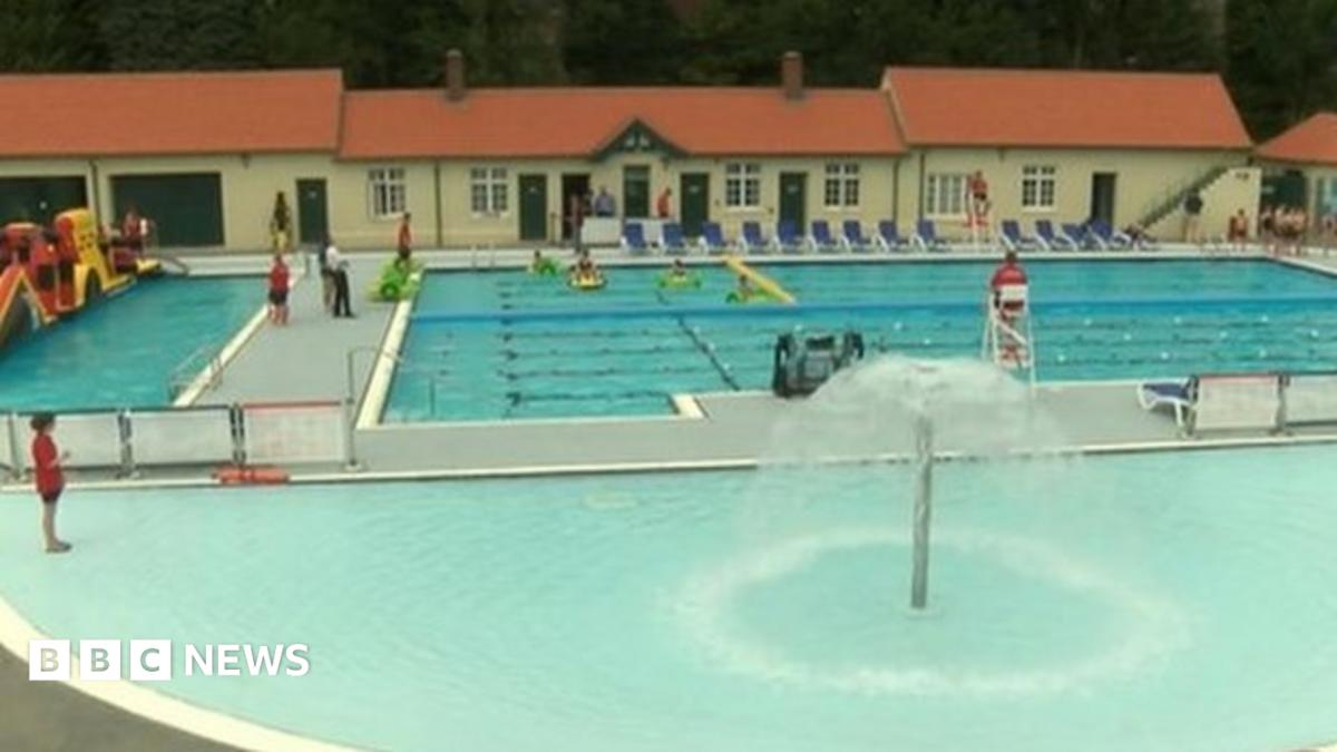Free swimming as revamped Pontypridd lido opens - BBC News