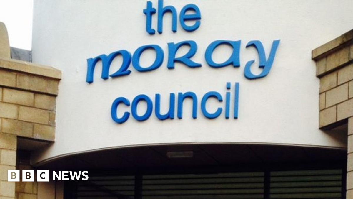 Moray Council needs to show collective leadership, report says - BBC News
