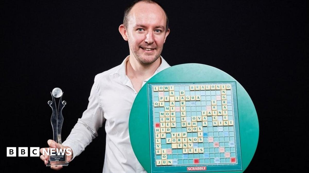 Brett Smitheram wins World Scrabble Championship - BBC News