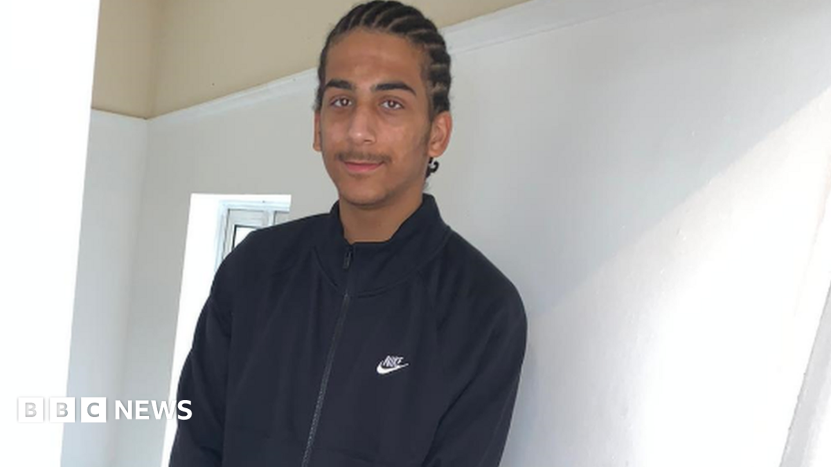 Louis Johnson: Kion McKenna jailed for murder of gang rival - BBC News