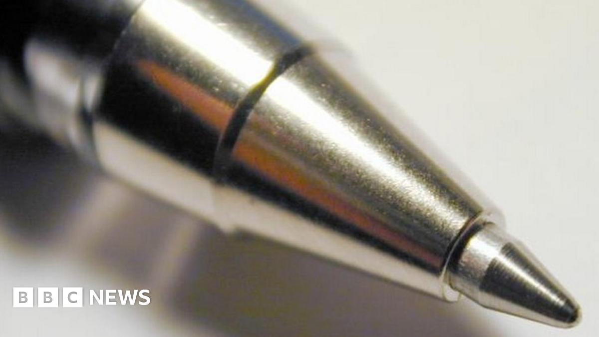 Pen power: China closer to ballpoint success - BBC News