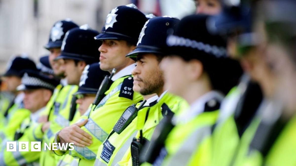 Met Police: Not enough progress after Casey review - deputy mayor - BBC ...