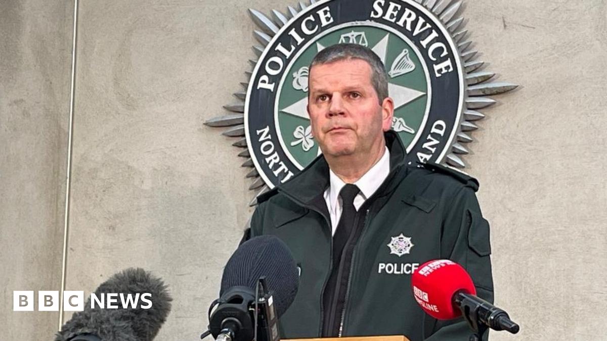 PSNI: Chris Todd appointed temporary deputy chief constable - BBC News
