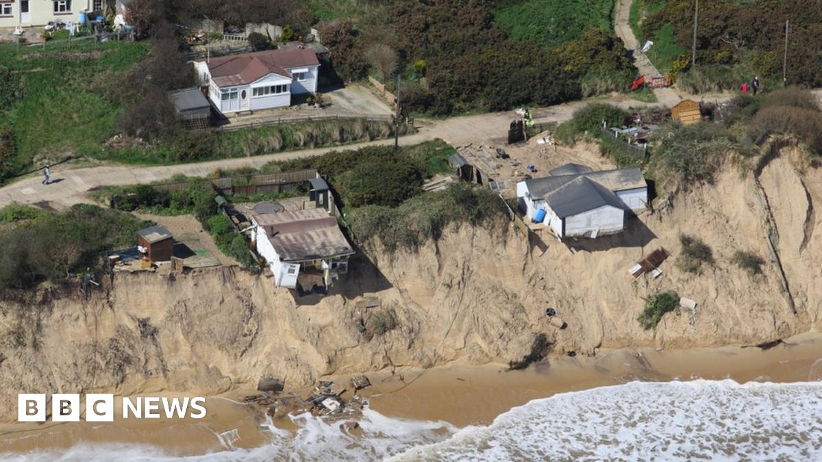 Hemsby: Call for insurers to recognise impact of climate change - BBC News