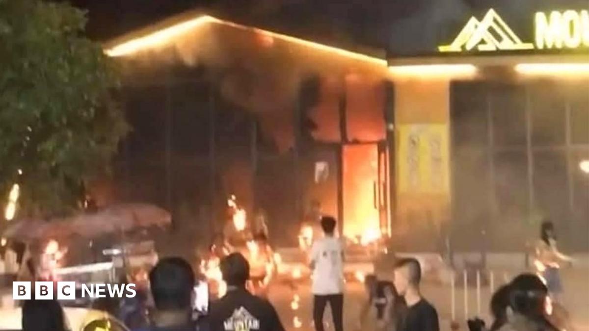 Thailand nightclub fire kills at least 14 and injures dozens - BBC News