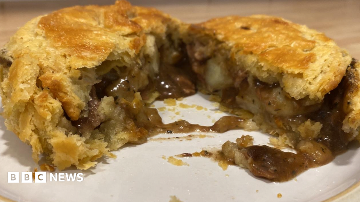 British Pie Awards: Wensleydale lamb and potato entry wins top prize ...