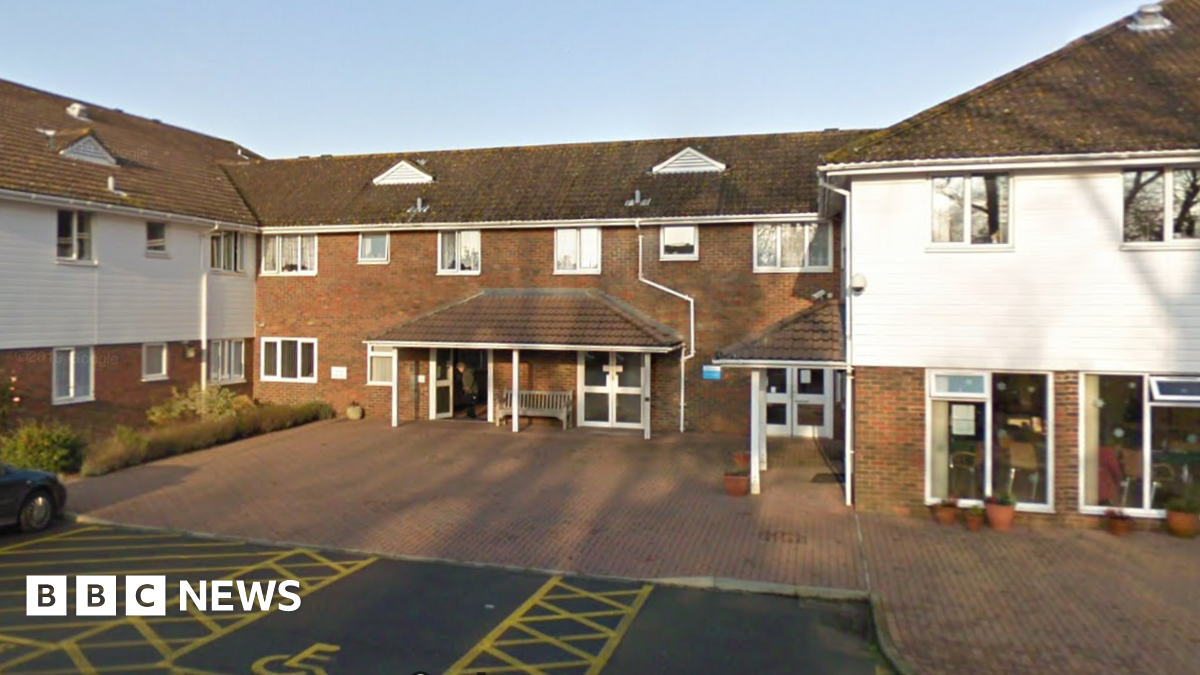 Ticehurst GP surgery loss will isolate elderly, says petition - BBC News