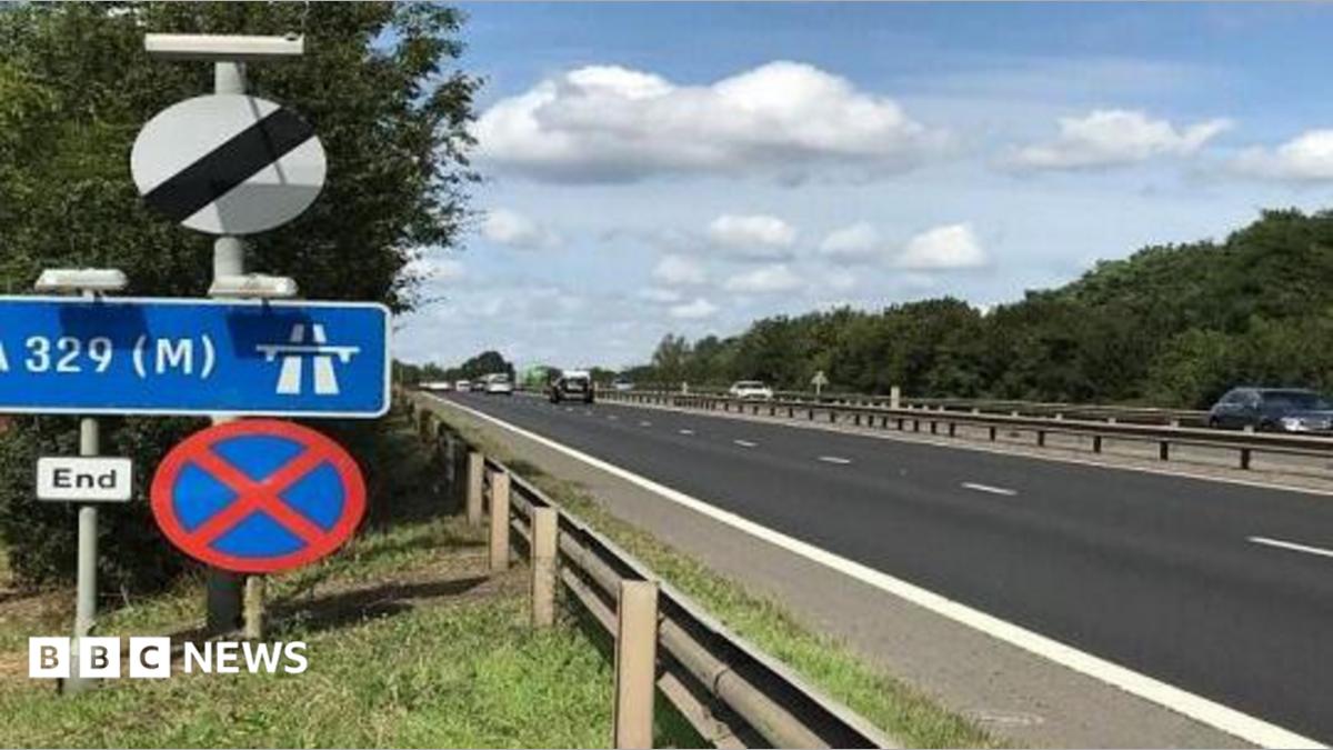 Night closures set for A329(M) Bracknell-Reading and M4 slip road - BBC ...