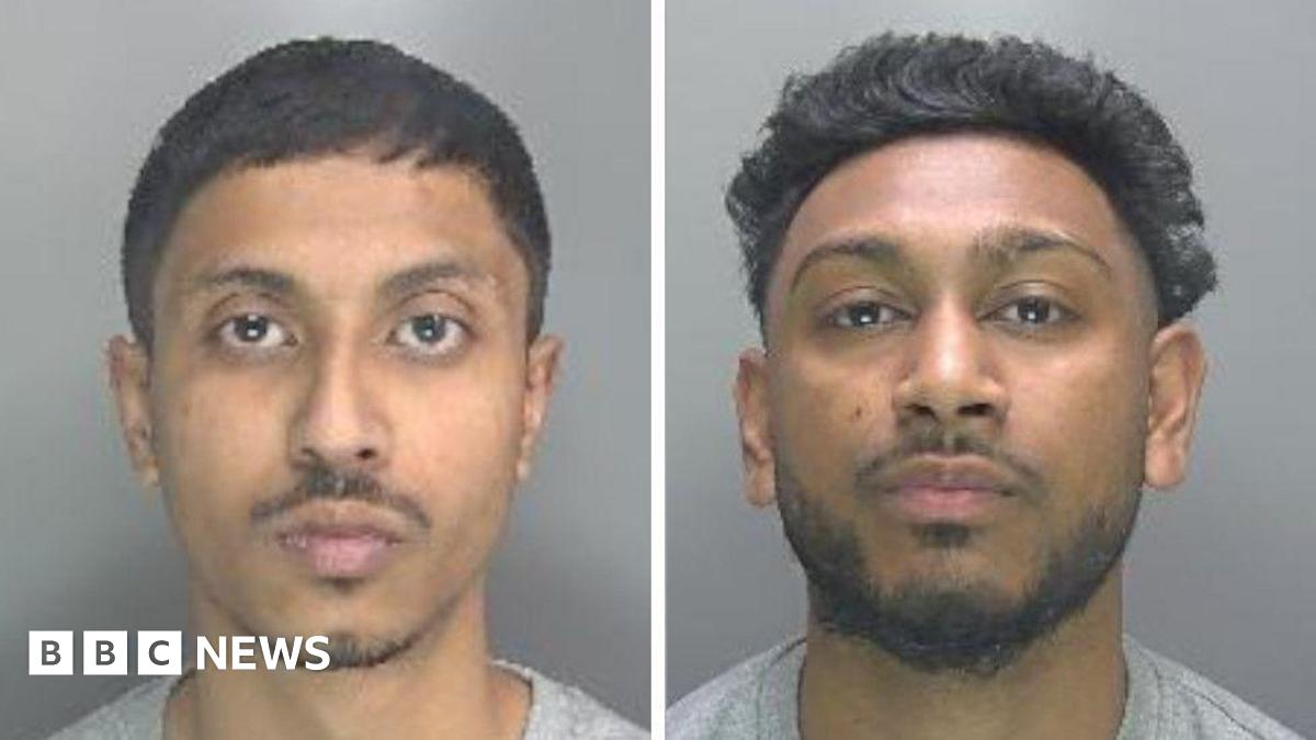 Pair jailed for 'brutal and senseless' stabbing in Cambridge - BBC News