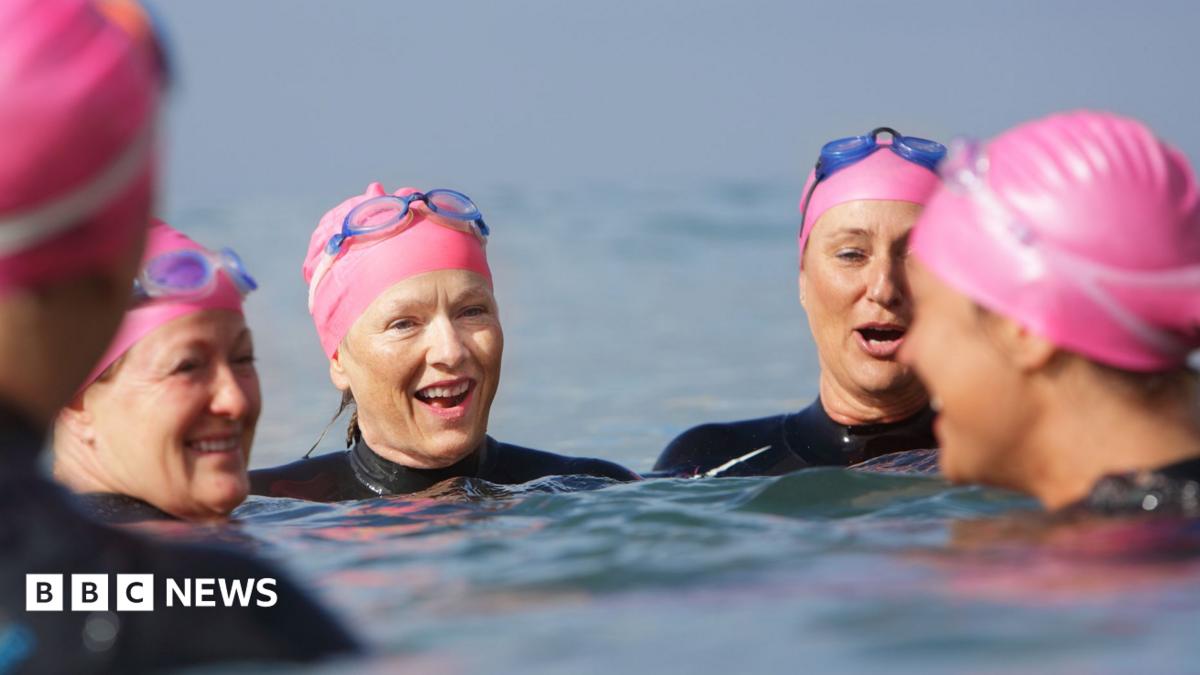 Northern Ireland bathing water regulations out of step - report - BBC News