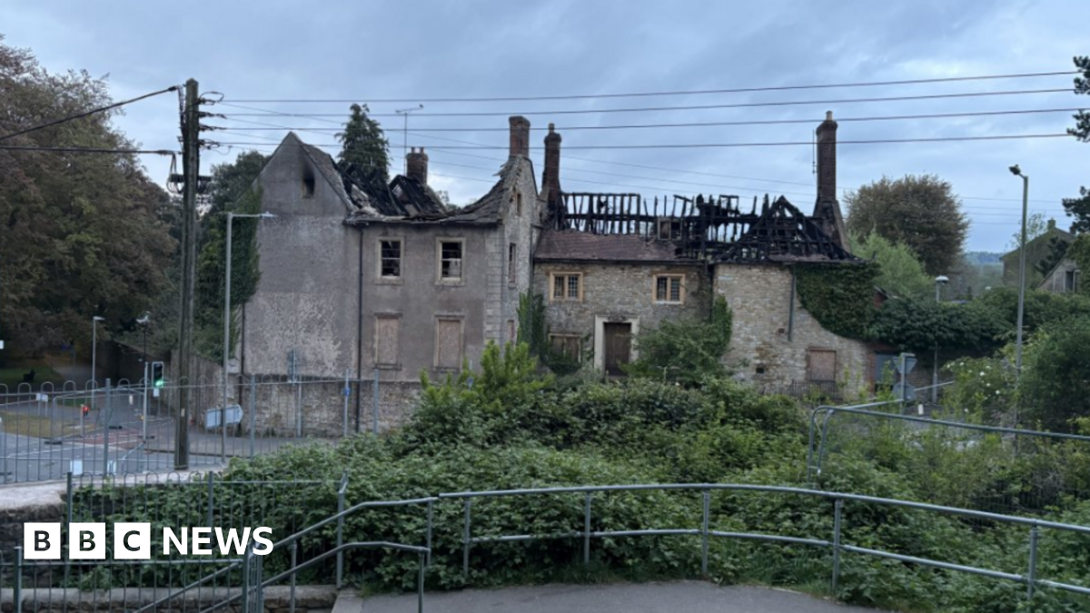 Calls for public inquiry after derelict Sherborne school fire - BBC News