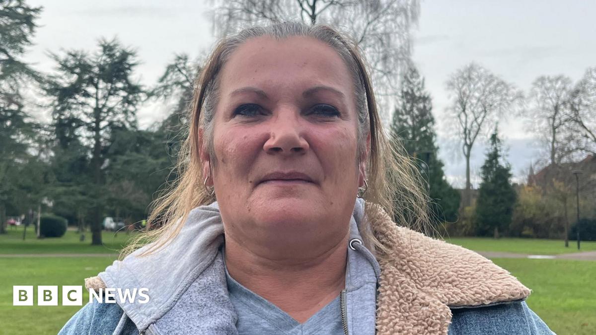 Luton woman fights to clear her name over 'fraudulent' train fine - BBC ...