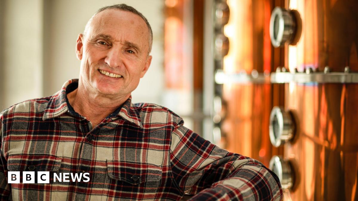 Adnams brewery chairman stands down due to 'health reasons' - BBC News