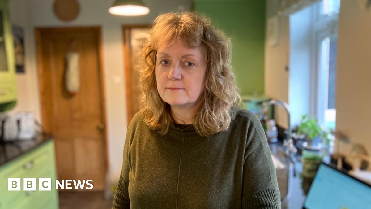 Daughter's pain over 'constant' post to dad who died in 2022 - BBC News