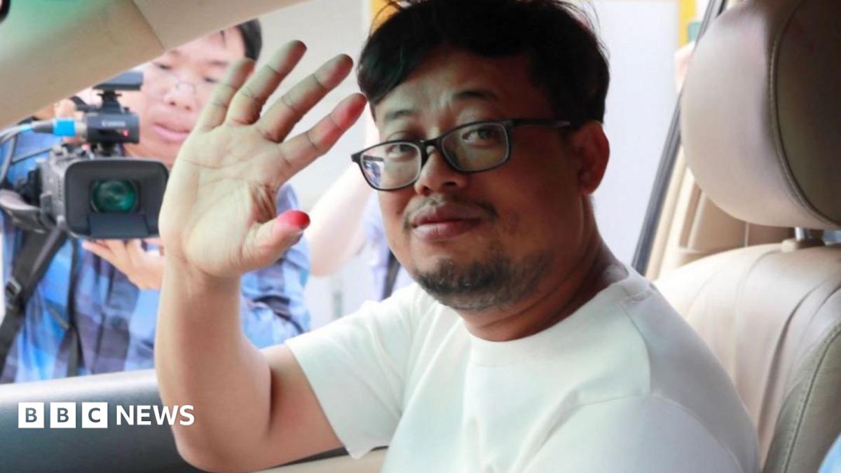Mech Dara: Cambodian journalist who exposed cyberscams bailed - BBC News