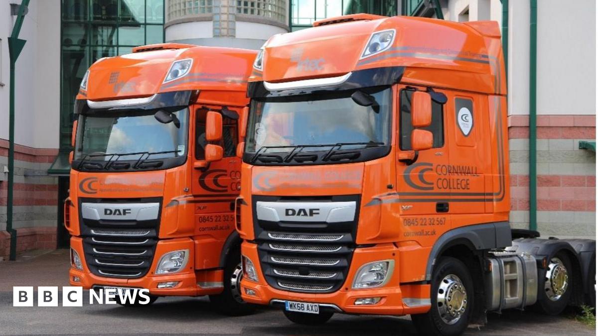 Cornwall College Camborne welcomes HGVs to boost training - BBC News