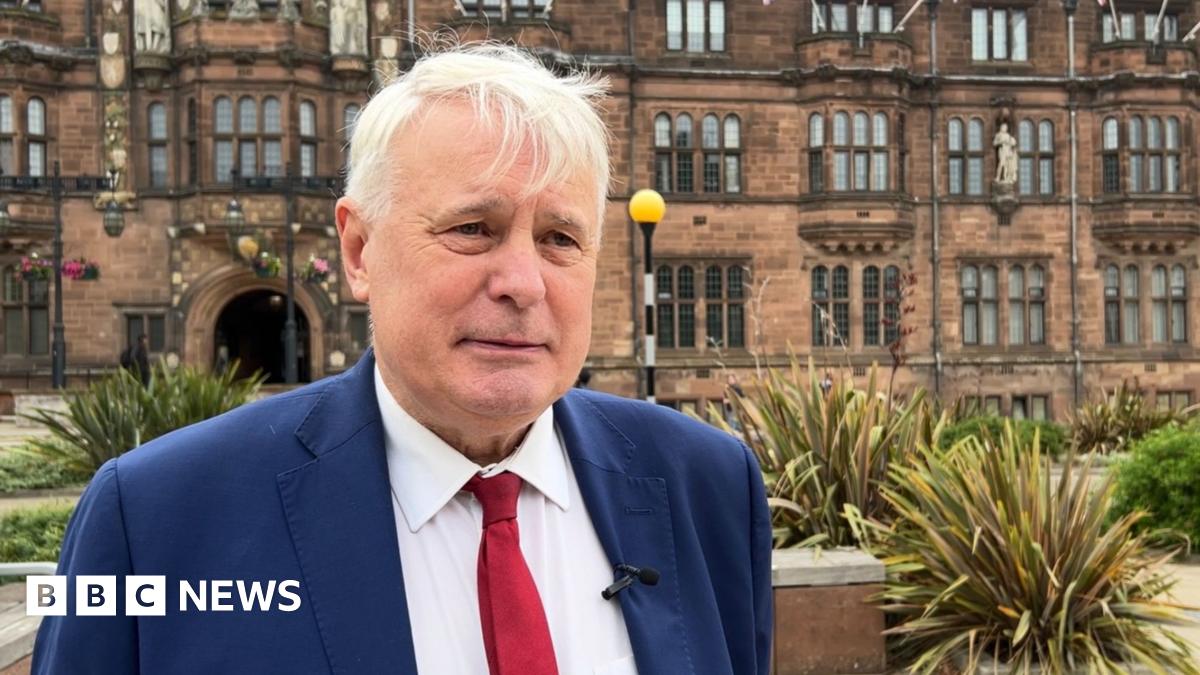 Coventry City Council cuts reversed amid government cash boost - BBC News