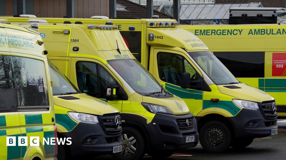 East of England ambulance services sees fastest response times - BBC News