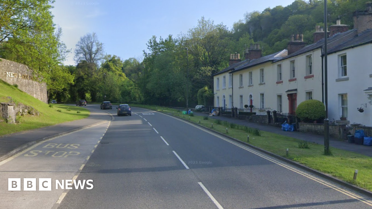 A6: Road reopens in Matlock Bath after crash - BBC News