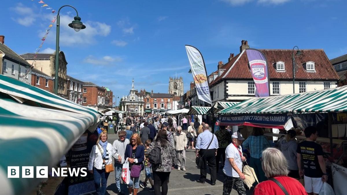 Cost of living: How England's 'artisan' markets are surviving the ...