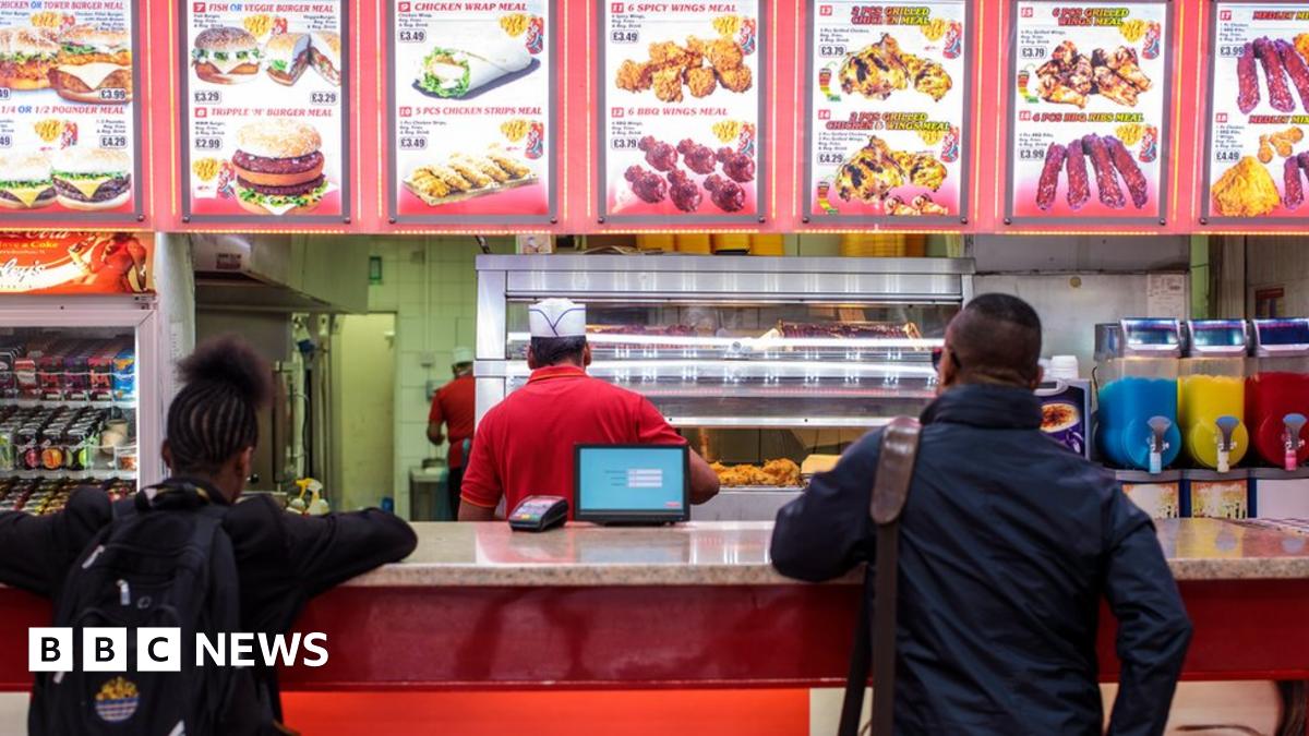 More takeaways on high street despite anti-obesity push - BBC News