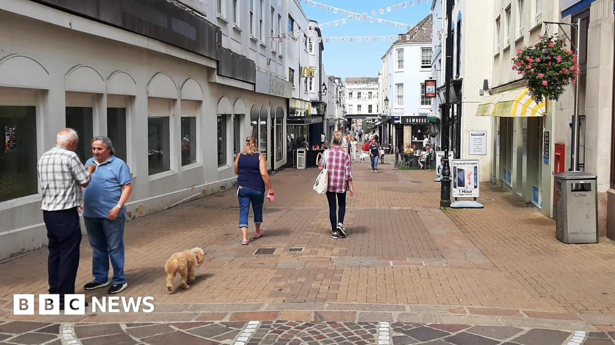 Parish of St Helier approves Halkett Street regeneration plans - BBC News