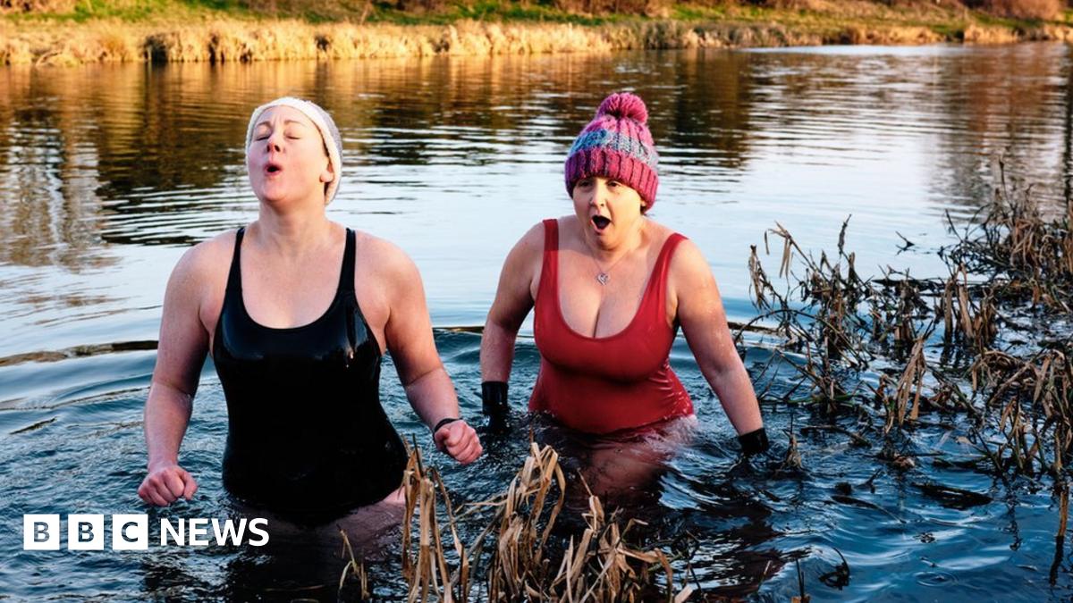 Campaigners slam government river bathing decision - BBC News