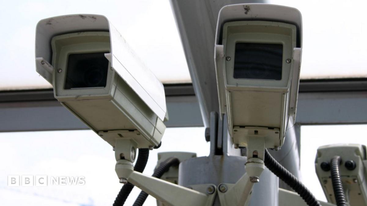North East Lincolnshire: CCTV cameras to stop bad parking at schools ...