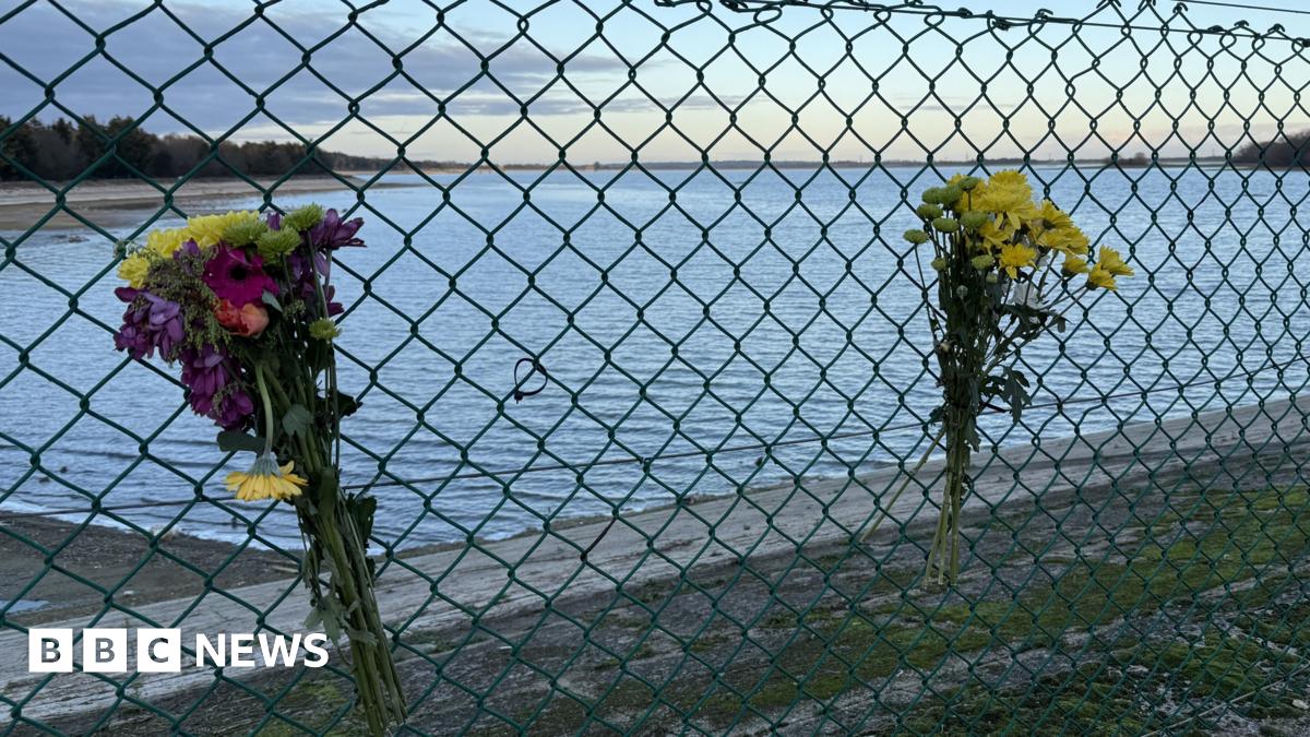 Hanningfield Reservoir plane crash victim named by Essex Police - BBC News